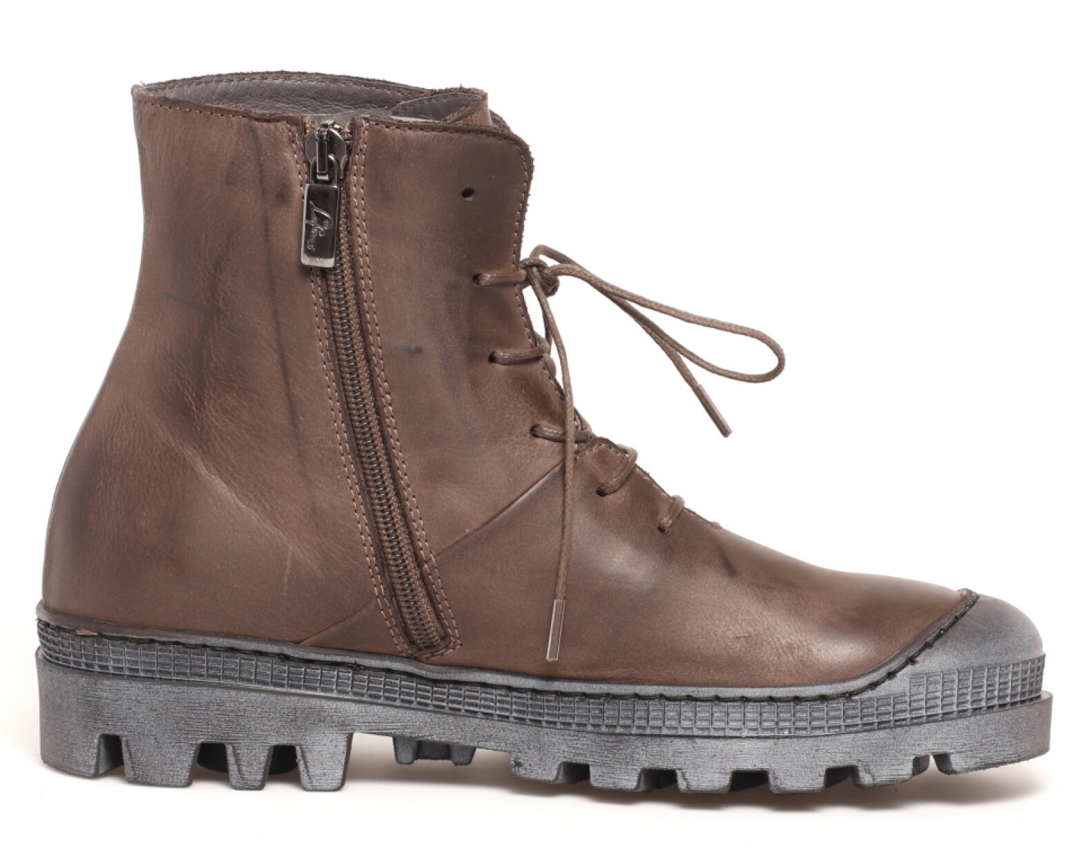 Long boots - Lofina - Boot with rubber sole and shoe lace