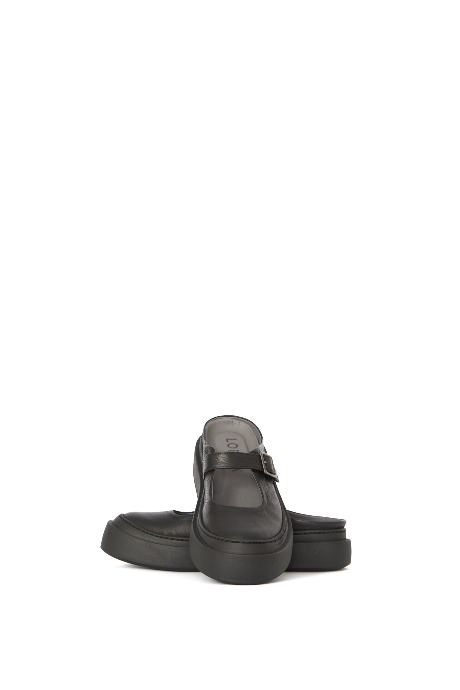 Shoes - Lofina - Open shoe with a buckle